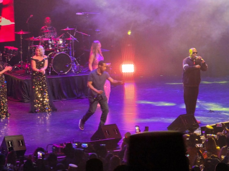 Tone-Loc Helps Tulsans Right In The New Year At Hard Rock – Zane Says